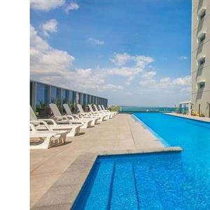 Ramada Suites by Wyndham Zen Quarter Darwin, Darwin CBD - Modern ...